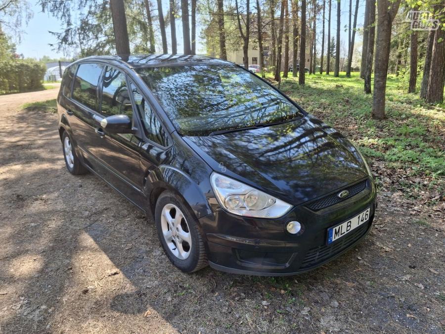 Black Ford S-Max 2007 in Utena, with an engine capacity of 2.00 L and mileage of 270 thousand km for 1950 €, photo 3 on AUTOMOTO.COM.LV