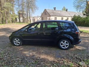 Black Ford S-Max 2007 in Utena, with an engine capacity of 2.00 L and mileage of 270 thousand km for 1950 €, photo 7 on AUTOMOTO.COM.LV