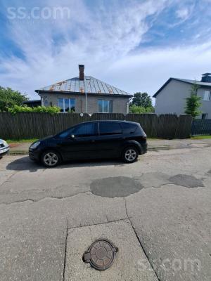 Melns Ford S-Max 2007 Rīga, ar dzinēja tilpumu 2.00 L un nobraukumu 501 tūkst. km par 1000 €, foto 7 vietnē AUTOMOTO.COM.LV