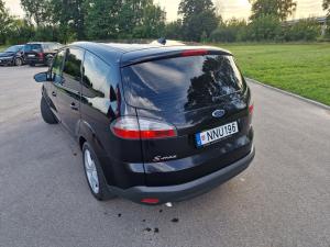 Black Ford S-Max 2007 in Kretinga, with an engine capacity of 2.00 L and mileage of 309 thousand km for 3000 €, photo 7 on AUTOMOTO.COM.LV