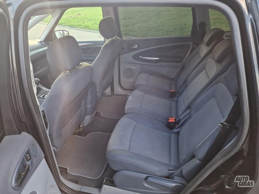 Black Ford S-Max 2007 in Kretinga, with an engine capacity of 2.00 L and mileage of 309 thousand km for 3000 €, photo 21 on AUTOMOTO.COM.LV