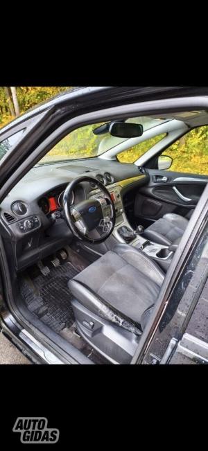 Black Ford S-Max 2007 in Kaunas, with an engine capacity of 2.00 L and mileage of 305 thousand km for 2150 €, photo 15 on AUTOMOTO.COM.LV
