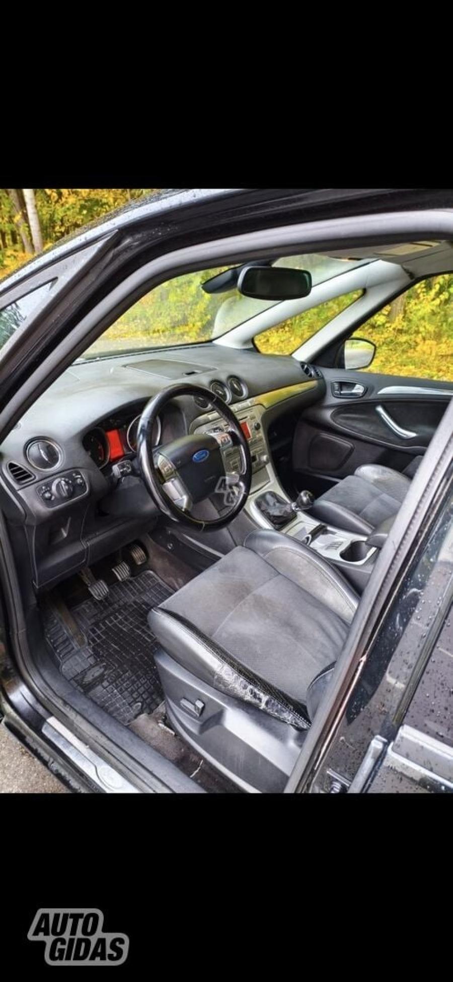 Black Ford S-Max 2007 in Kaunas, with an engine capacity of 2.00 L and mileage of 305 thousand km for 2150 €, photo 15 on AUTOMOTO.COM.LV