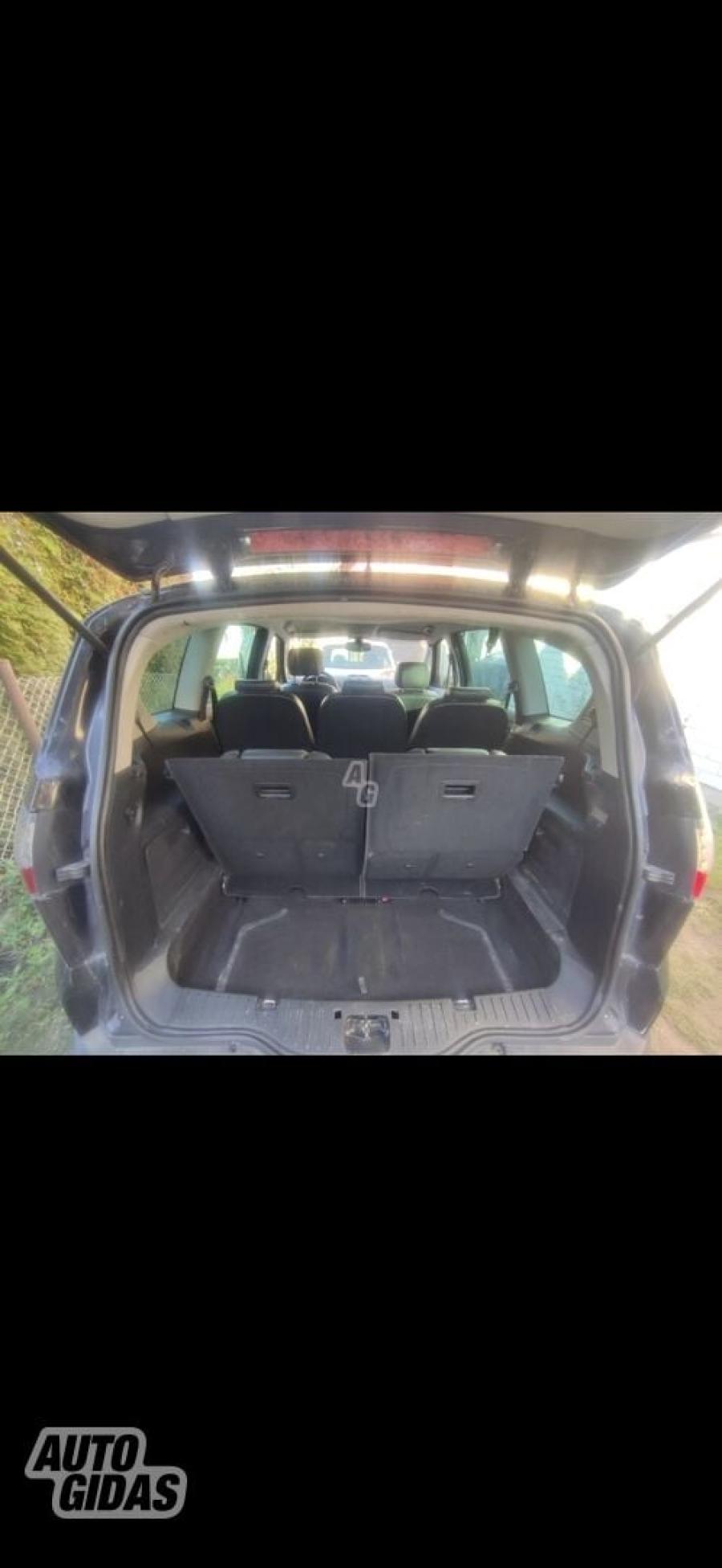 Black Ford S-Max 2007 in Kaunas, with an engine capacity of 2.00 L and mileage of 305 thousand km for 2150 €, photo 18 on AUTOMOTO.COM.LV