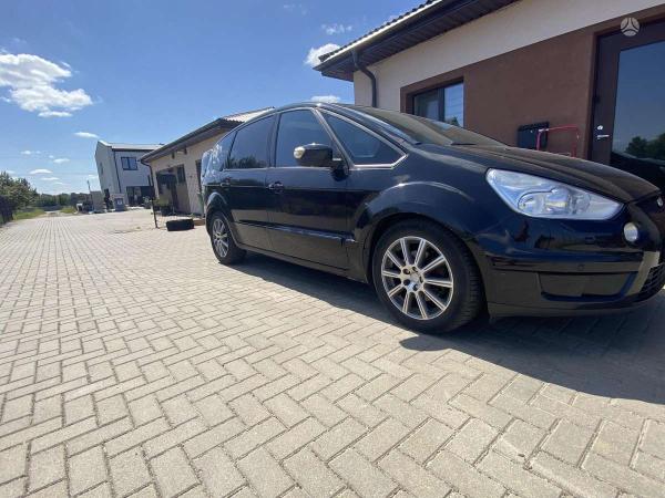 Black Ford S-Max 2007 in Kaunas, with an engine capacity of 2.00 L and mileage of 387 thousand km for 2600 €, photo 4 on AUTOMOTO.COM.LV