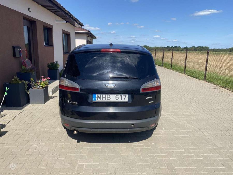 Black Ford S-Max 2007 in Kaunas, with an engine capacity of 2.00 L and mileage of 387 thousand km for 2600 €, photo 6 on AUTOMOTO.COM.LV
