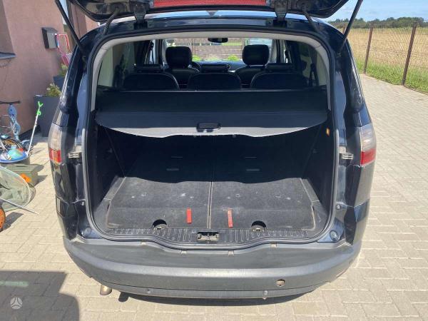 Black Ford S-Max 2007 in Kaunas, with an engine capacity of 2.00 L and mileage of 387 thousand km for 2600 €, photo 8 on AUTOMOTO.COM.LV