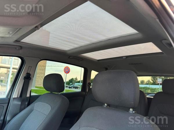 Black Ford S-Max 2007 in Ogre, with an engine capacity of 2.00 L and mileage of 371 thousand km for 3350 €, photo 10 on AUTOMOTO.COM.LV