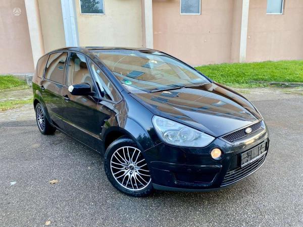 Black Ford S-Max 2007 in Siauliai, with an engine capacity of 2.00 L and mileage of 260 thousand km for 3150 €, photo 1 on AUTOMOTO.COM.LV