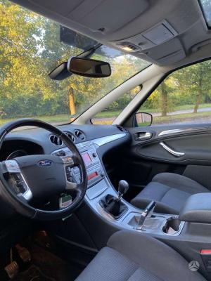 Melns Ford S-Max 2007 Šauļi, ar dzinēja tilpumu 2.00 L un nobraukumu 260 tūkst. km par 3150 €, foto 10 vietnē AUTOMOTO.COM.LV