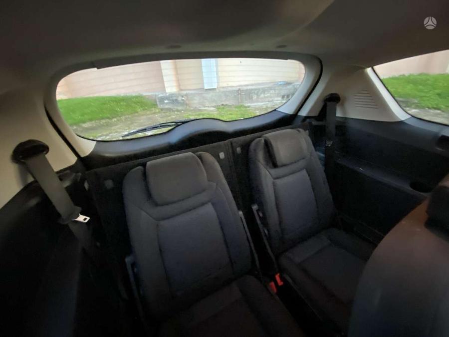 Melns Ford S-Max 2007 Šauļi, ar dzinēja tilpumu 2.00 L un nobraukumu 260 tūkst. km par 3150 €, foto 13 vietnē AUTOMOTO.COM.LV