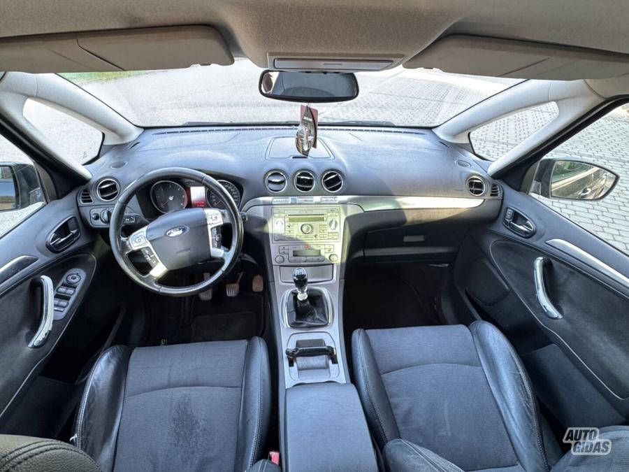 Melns Ford S-Max 2007 Druskininkai, ar dzinēja tilpumu 2.00 L un nobraukumu 399 tūkst. km par 1900 €, foto 15 vietnē AUTOMOTO.COM.LV