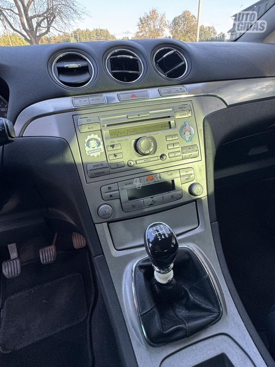 Melns Ford S-Max 2007 Druskininkai, ar dzinēja tilpumu 2.00 L un nobraukumu 399 tūkst. km par 1900 €, foto 17 vietnē AUTOMOTO.COM.LV