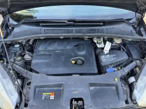 Melns Ford S-Max 2007 Druskininkai, ar dzinēja tilpumu 2.00 L un nobraukumu 399 tūkst. km par 1900 €, foto 20 vietnē AUTOMOTO.COM.LV