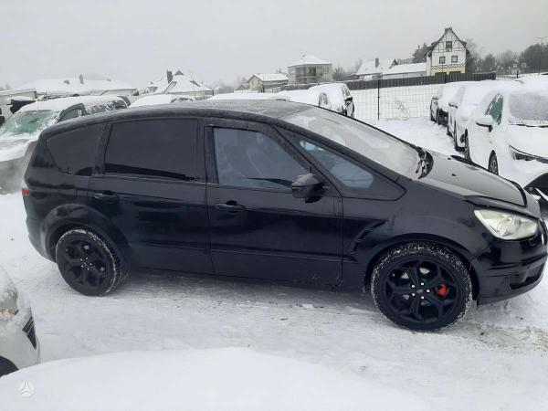 Black Ford S-Max 2008 in Kaunas, with an engine capacity of 2.00 L and mileage of 300 thousand km for 3950 €, photo 10 on AUTOMOTO.COM.LV