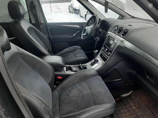 Black Ford S-Max 2008 in Kaunas, with an engine capacity of 2.00 L and mileage of 300 thousand km for 3950 €, photo 11 on AUTOMOTO.COM.LV