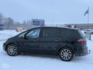 Black Ford S-Max 2008 in Silute, with an engine capacity of 2.00 L and mileage of 320 thousand km for 2499 €, photo 9 on AUTOMOTO.COM.LV