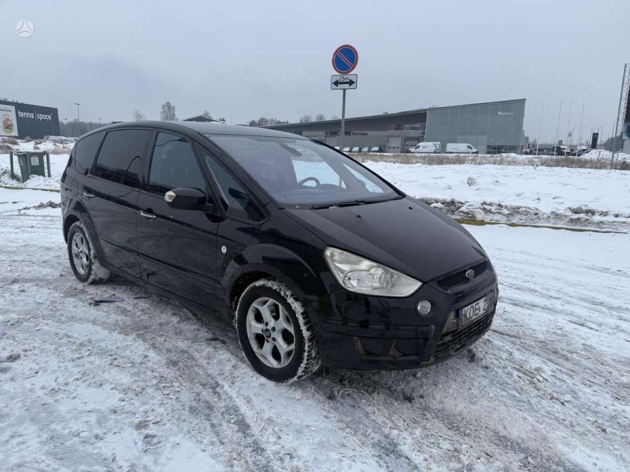 Melns Ford S-Max 2008 Prienai, ar dzinēja tilpumu 1.75 L un nobraukumu 314 tūkst. km par 2200 €, foto 2 vietnē AUTOMOTO.COM.LV