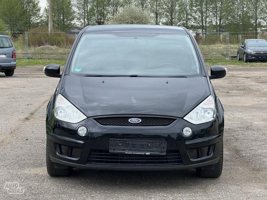 Black Ford S-Max 2008 in Kedainiai, with an engine capacity of 2.00 L and mileage of 247 thousand km for 3300 €, photo 8 on AUTOMOTO.COM.LV