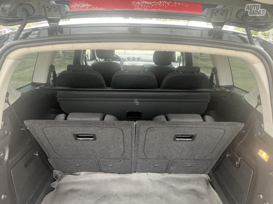 Black Ford S-Max 2008 in Kedainiai, with an engine capacity of 2.00 L and mileage of 247 thousand km for 3300 €, photo 13 on AUTOMOTO.COM.LV