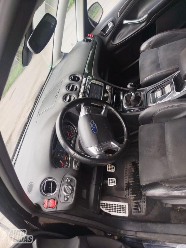 Black Ford S-Max 2008 in Taurage, with an engine capacity of 2.20 L and mileage of 338 thousand km for 3450 €, photo 7 on AUTOMOTO.COM.LV