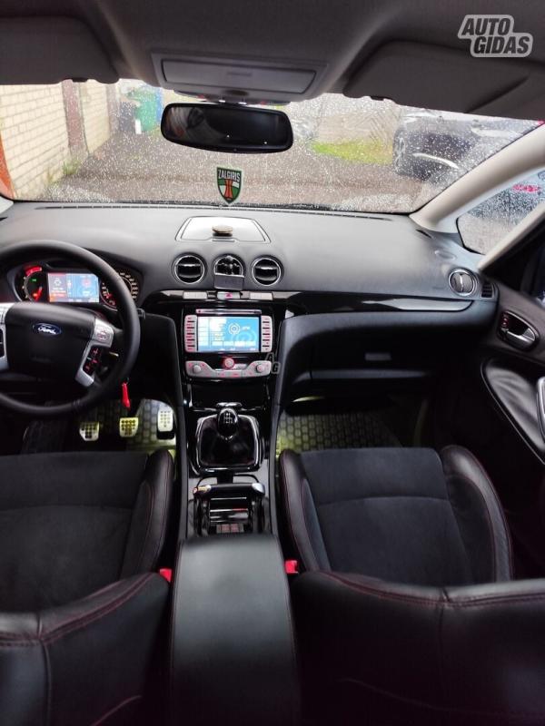 Black Ford S-Max 2008 in Kaunas, with an engine capacity of 2.20 L and mileage of 322 thousand km for 3800 €, photo 7 on AUTOMOTO.COM.LV