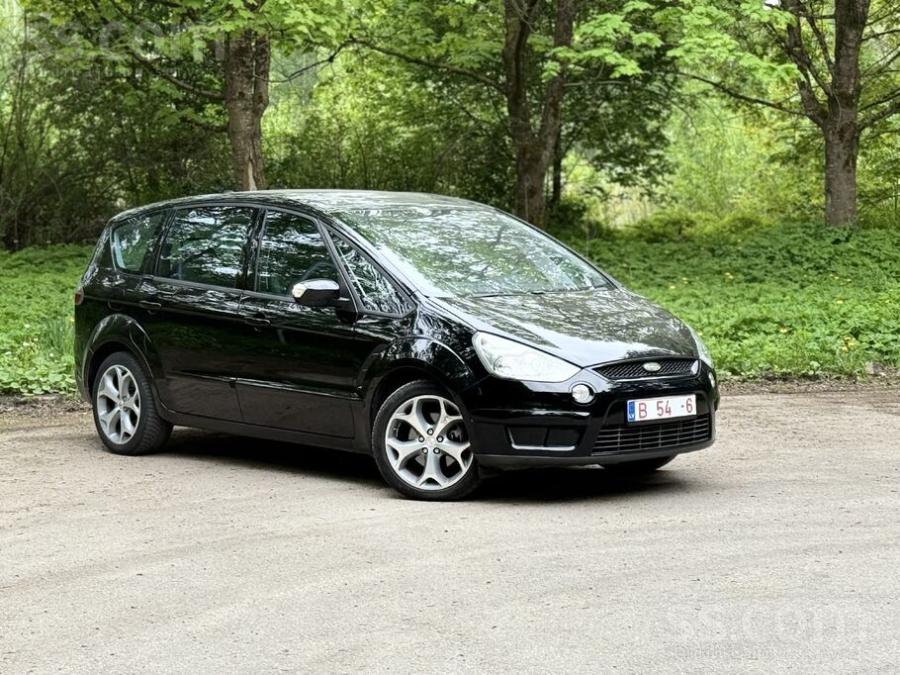 Melns Ford S-Max 2008 Rīga, ar dzinēja tilpumu 2.00 L un nobraukumu 242 tūkst. km par 3990 €, foto 3 vietnē AUTOMOTO.COM.LV