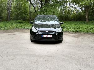 Melns Ford S-Max 2008 Rīga, ar dzinēja tilpumu 2.00 L un nobraukumu 242 tūkst. km par 3990 €, foto 4 vietnē AUTOMOTO.COM.LV
