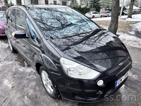 Black Ford S-Max 2008 in Riga, with an engine capacity of 2.00 L and mileage of 335 thousand km for 2000 €, photo 2 on AUTOMOTO.COM.LV