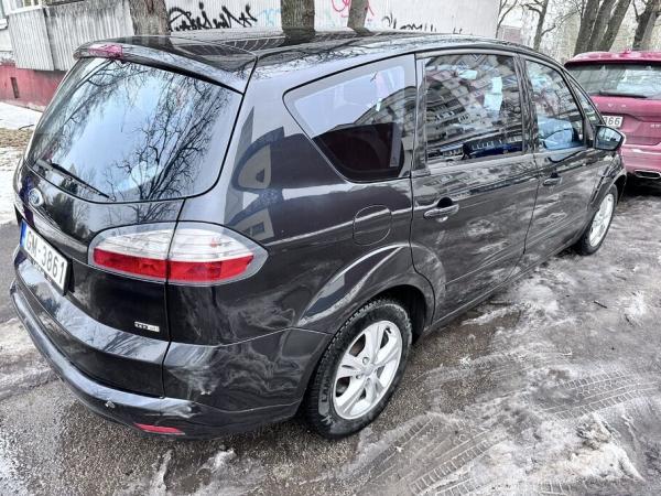 Black Ford S-Max 2008 in Riga, with an engine capacity of 2.00 L and mileage of 335 thousand km for 2000 €, photo 7 on AUTOMOTO.COM.LV