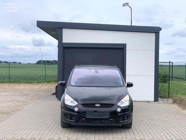 Black Ford S-Max 2008 in Kaunas, with an engine capacity of 2.20 L and mileage of 260 thousand km for 3299 €, photo 6 on AUTOMOTO.COM.LV