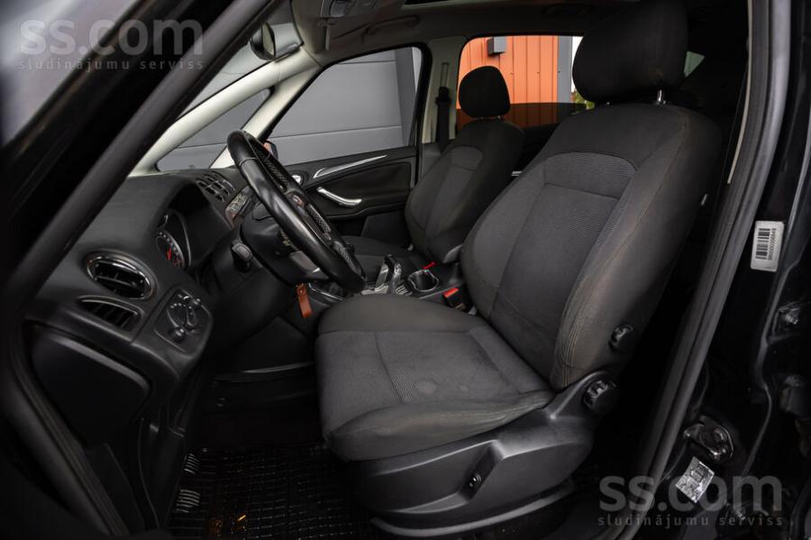 Black Ford S-Max 2008 in Jelgava, with an engine capacity of 2.20 L and mileage of 0 thousand km for 3750 €, photo 8 on AUTOMOTO.COM.LV