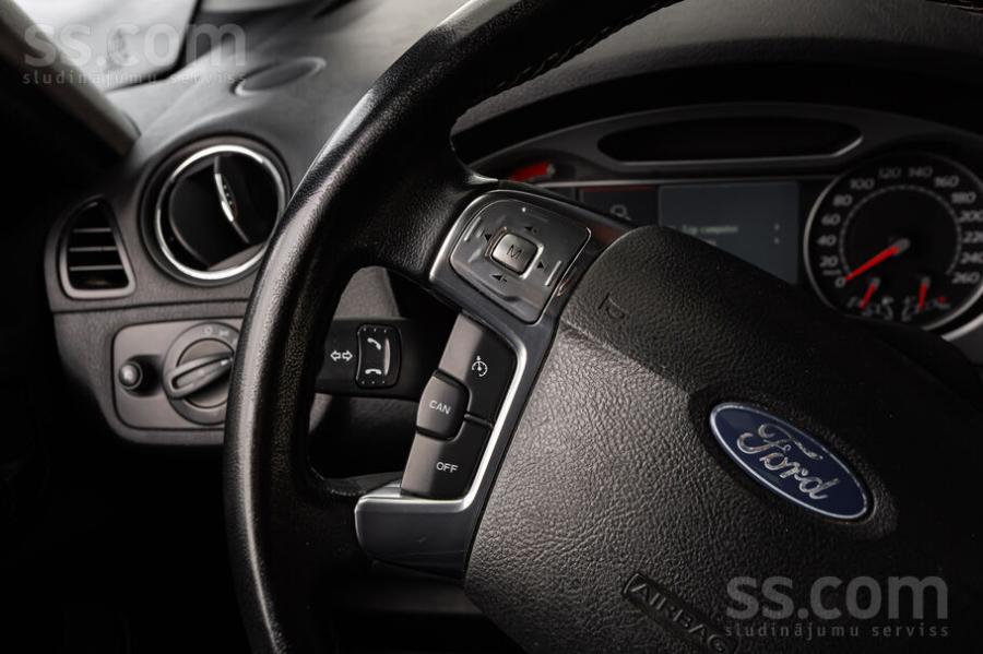 Black Ford S-Max 2008 in Jelgava, with an engine capacity of 2.20 L and mileage of 0 thousand km for 3750 €, photo 22 on AUTOMOTO.COM.LV
