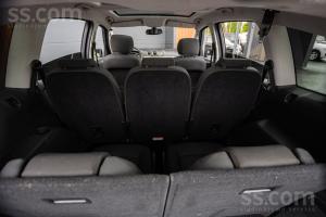 Black Ford S-Max 2008 in Jelgava, with an engine capacity of 2.20 L and mileage of 0 thousand km for 3750 €, photo 33 on AUTOMOTO.COM.LV