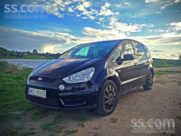 Black Ford S-Max 2008 in Daugavpils, with an engine capacity of 2.00 L and mileage of 264 thousand km for 3300 €, photo 1 on AUTOMOTO.COM.LV