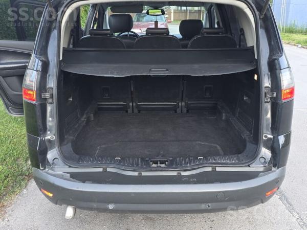 Melns Ford S-Max 2008 Rīga, ar dzinēja tilpumu 2.00 L un nobraukumu 315 tūkst. km par 3400 €, foto 9 vietnē AUTOMOTO.COM.LV