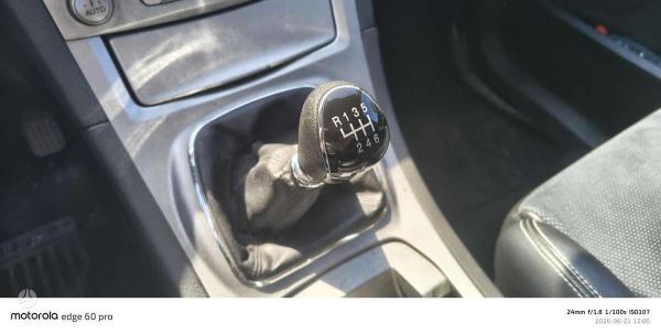 Black Ford S-Max 2008 in Klaipeda, with an engine capacity of 2.00 L and mileage of 262 thousand km for 2750 €, photo 9 on AUTOMOTO.COM.LV