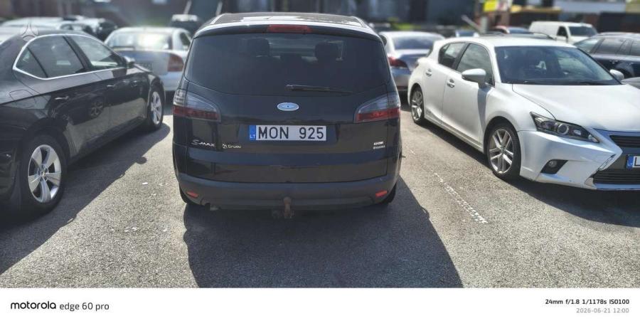 Melns Ford S-Max 2008 Klaipėda, ar dzinēja tilpumu 2.00 L un nobraukumu 262 tūkst. km par 2750 €, foto 14 vietnē AUTOMOTO.COM.LV