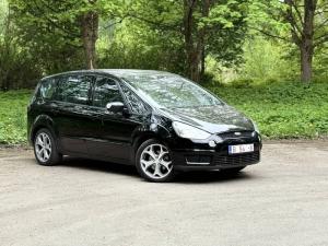Melns Ford S-Max 2008 Rīga, ar dzinēja tilpumu 2.00 L un nobraukumu 242 tūkst. km par 3990 €, foto 3 vietnē AUTOMOTO.COM.LV