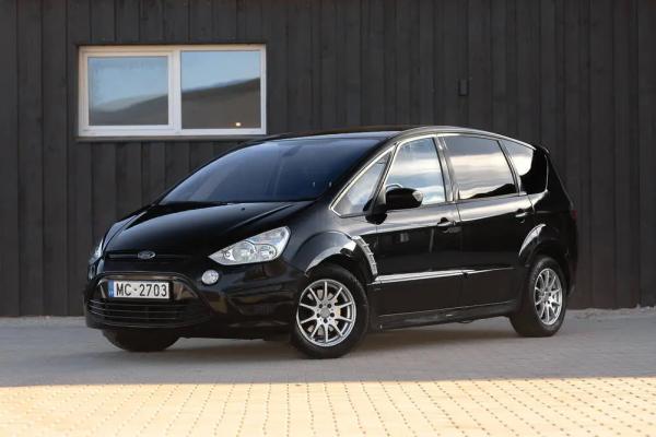 Melns Ford S-Max 2008 Jelgava, ar dzinēja tilpumu 2.00 L un nobraukumu 311 tūkst. km par 3700 €, foto 1 vietnē AUTOMOTO.COM.LV