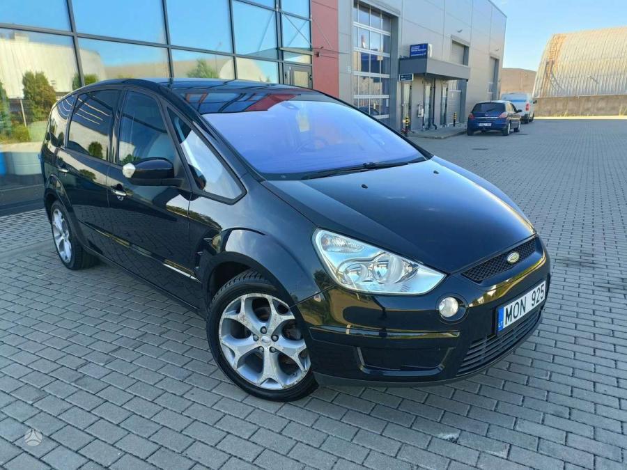 Black Ford S-Max 2008 in Klaipeda, with an engine capacity of 2.00 L and mileage of 262 thousand km for 3999 €, photo 1 on AUTOMOTO.COM.LV