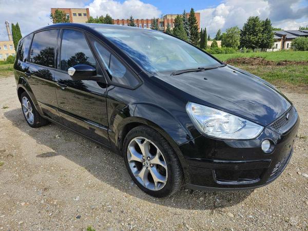 Melns Ford S-Max 2008 Pasvalys, ar dzinēja tilpumu 1.75 L un nobraukumu 227 tūkst. km par 3350 €, foto 3 vietnē AUTOMOTO.COM.LV