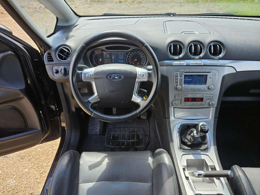 Melns Ford S-Max 2008 Pasvalys, ar dzinēja tilpumu 1.75 L un nobraukumu 227 tūkst. km par 3350 €, foto 11 vietnē AUTOMOTO.COM.LV
