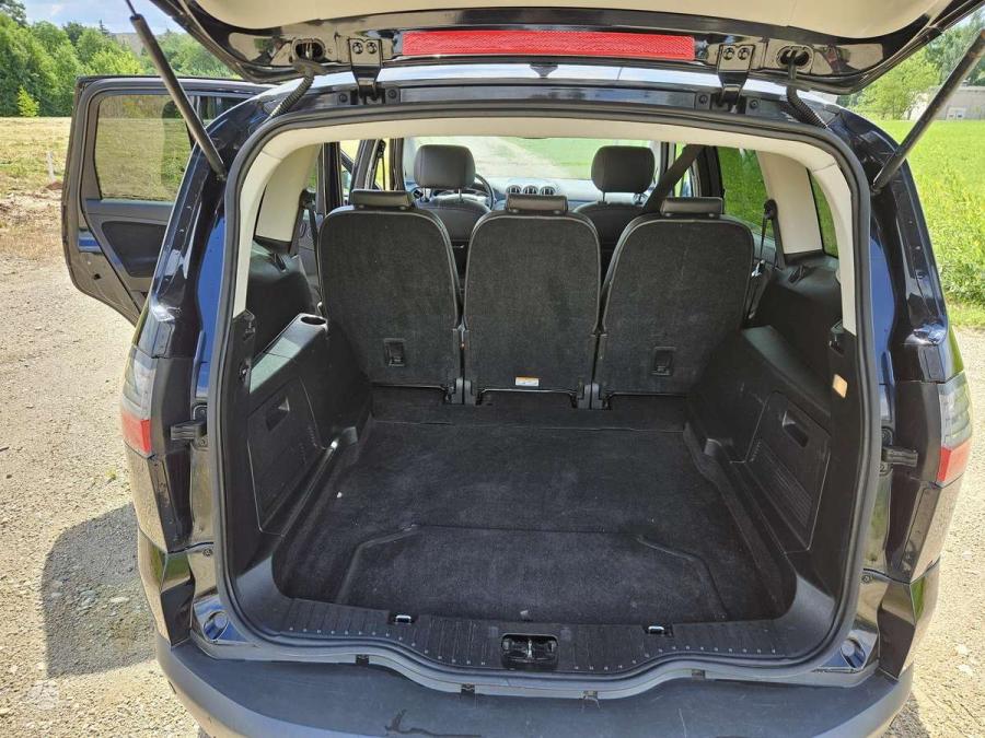 Melns Ford S-Max 2008 Pasvalys, ar dzinēja tilpumu 1.75 L un nobraukumu 227 tūkst. km par 3350 €, foto 15 vietnē AUTOMOTO.COM.LV