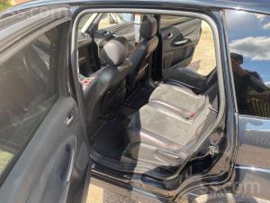 Black Ford S-Max 2008 in Rezekne, with an engine capacity of 2.20 L and mileage of 330 thousand km for 4500 €, photo 4 on AUTOMOTO.COM.LV