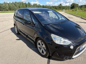 Black Ford S-Max 2008 in Rezekne, with an engine capacity of 2.20 L and mileage of 330 thousand km for 4500 €, photo 11 on AUTOMOTO.COM.LV