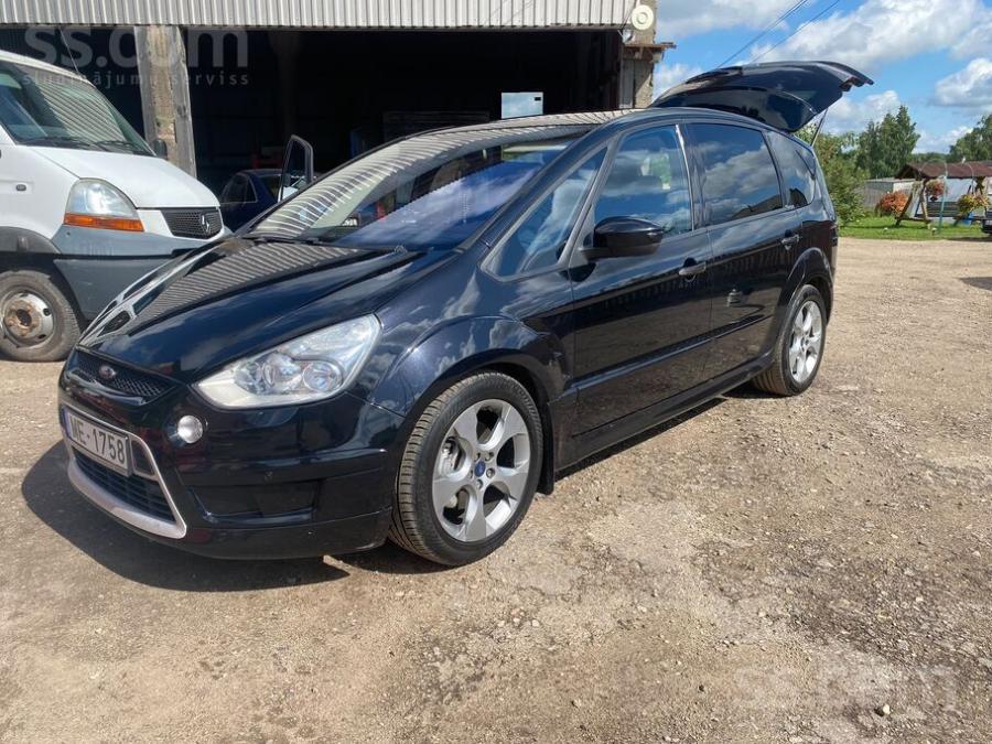 Black Ford S-Max 2008 in Rezekne, with an engine capacity of 2.20 L and mileage of 330 thousand km for 4500 €, photo 15 on AUTOMOTO.COM.LV