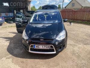Black Ford S-Max 2008 in Rezekne, with an engine capacity of 2.20 L and mileage of 330 thousand km for 4500 €, photo 16 on AUTOMOTO.COM.LV