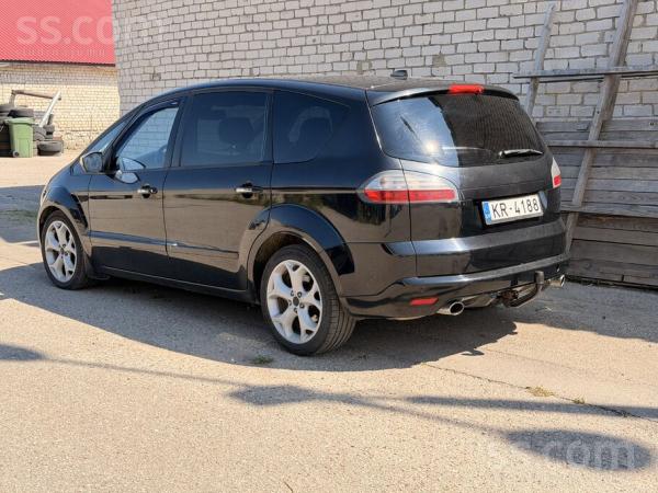Melns Ford S-Max 2008 Liepāja, ar dzinēja tilpumu 2.20 L un nobraukumu 398 tūkst. km par 3700 €, foto 2 vietnē AUTOMOTO.COM.LV