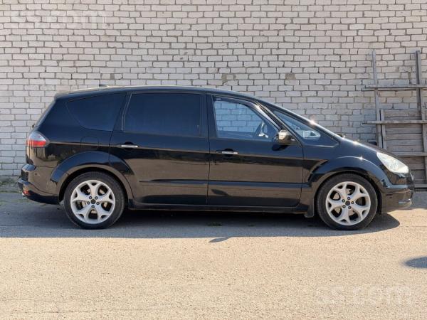Melns Ford S-Max 2008 Liepāja, ar dzinēja tilpumu 2.20 L un nobraukumu 398 tūkst. km par 3700 €, foto 4 vietnē AUTOMOTO.COM.LV